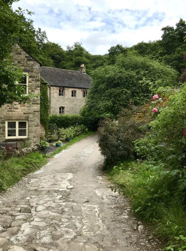 Hathersage via Stanage Edge and Higger Tor (12 miles) - Lets Go Peak ...