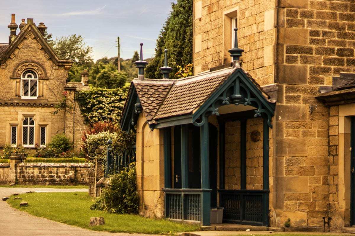 Beautiful Edensor - Chatsworth's Chocolate Box Village