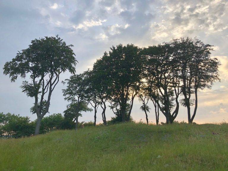 Mysterious Minninglow | Peak District ancient monument