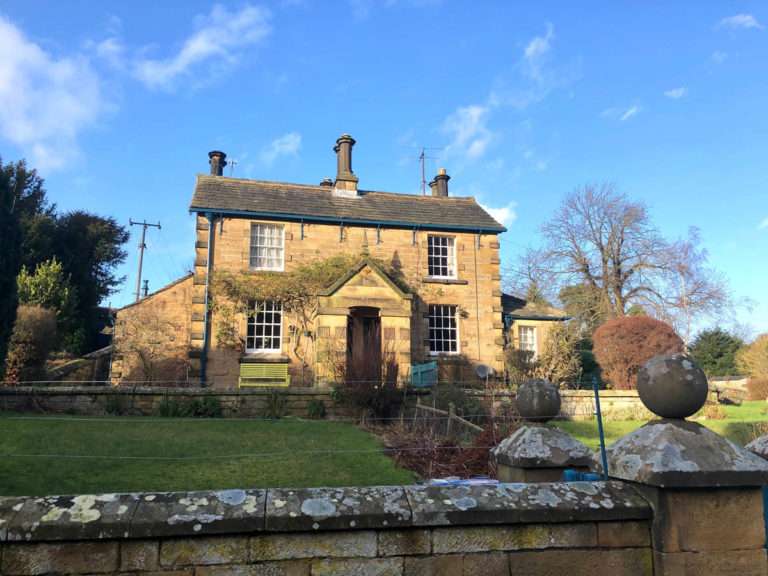 Best Chatsworth Walk: Chatsworth and Edensor (3.8 miles)