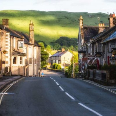 Castleton Visitor Centre - Tourist Information Centre