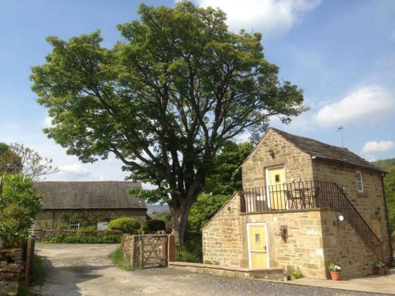 Brilliant Hathersage - Derbyshire Peak District Village