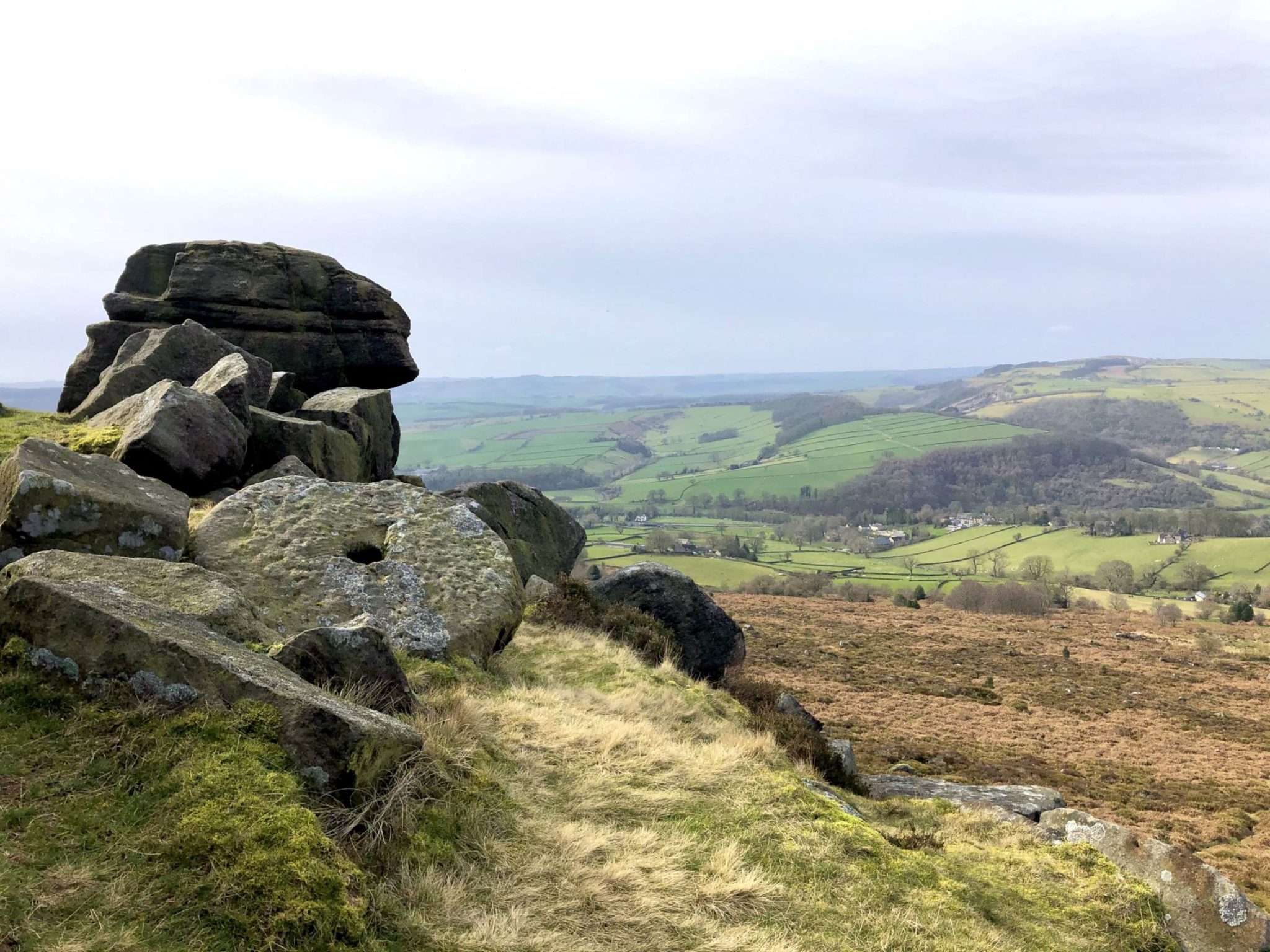 Great Curbar Edge Walk inc. Froggatt & Baslow Edge 8 miles