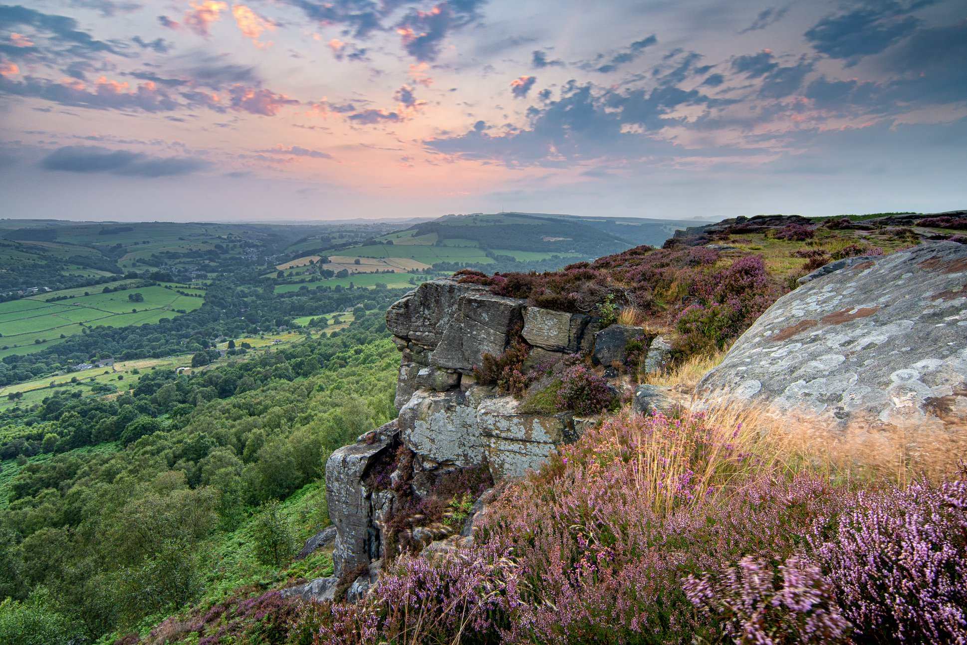 Froggatt, Curbar and Baslow Edge Walk | 70 Best Days Out in the Peak ...