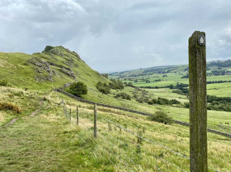 Amazing Dragon's Back Walk (3.9 miles) - Stunning Views