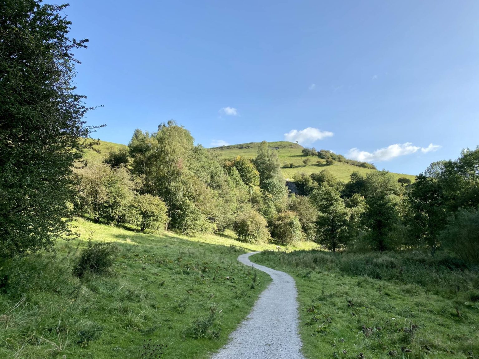 Beautiful Tideswell Walk (6 miles) - dog friendly, no cows!