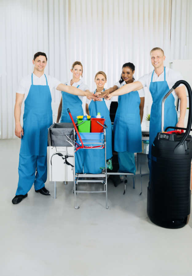 Royal Clean | Prestigious house keeping in Derbyshire