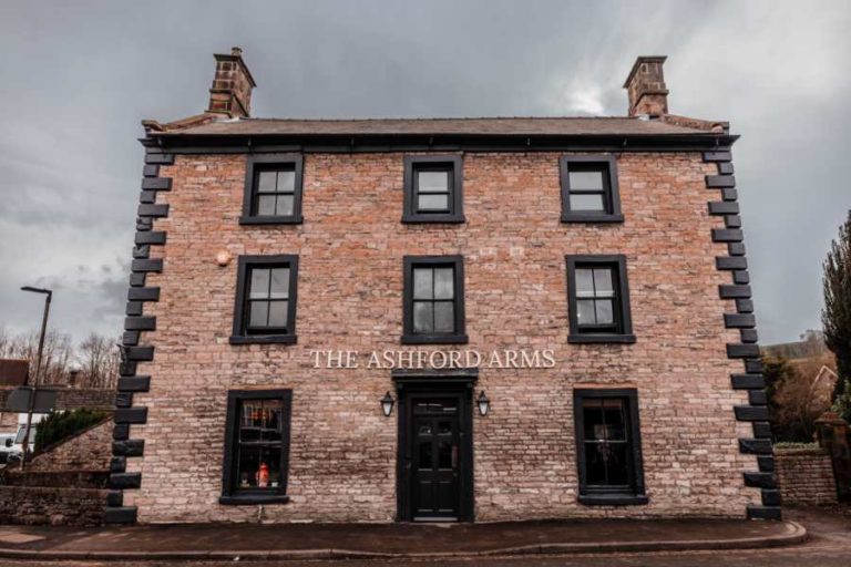 The Ashford Arms | Fabulous Country Pub with Boutique Rooms